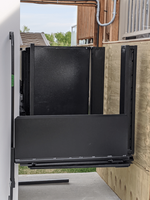 Interlock, Call-Send and Safety Pan on Wheelchair Platform Lift ...