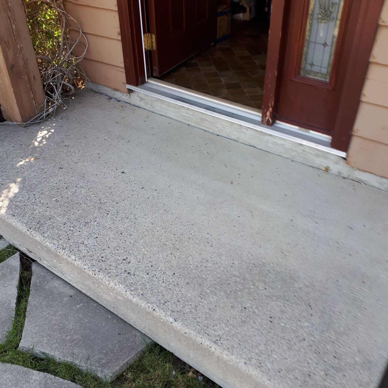Wheelchair Ramp Alternative at the Front Door | Advantage Home Health ...
